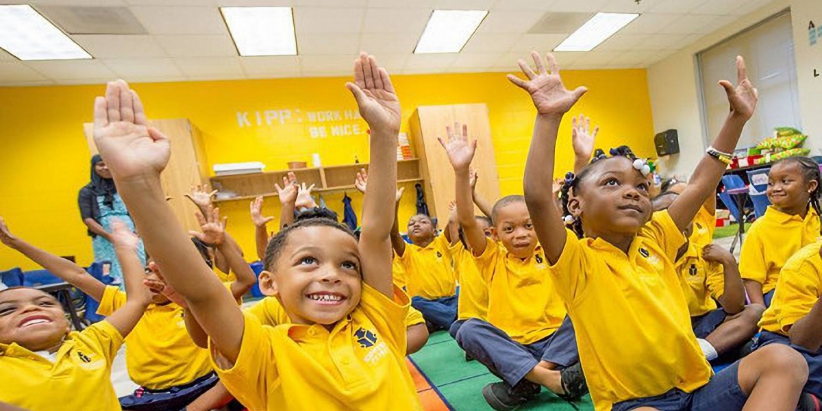 用教育翻轉命運 ─ Knowledge is Power Program | 財團法人公益平台文化基金會